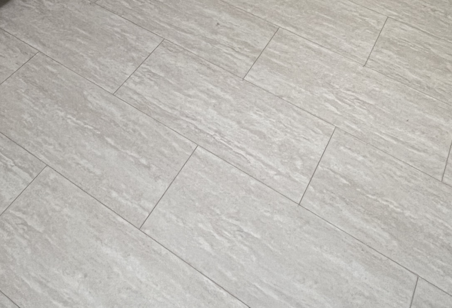 7 Advantages of Luxury Vinyl Tile - Home Garage Projects